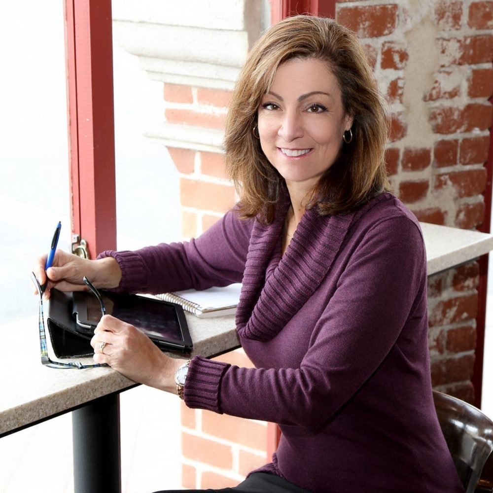 Meet Lisa Dunn * Inquisitive Change Agent + Challenger of the Status ...